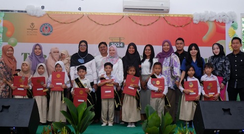Pertunjukan Seni Siswa, Meriahkan Graduation Ceremony Sekolah Alam ...